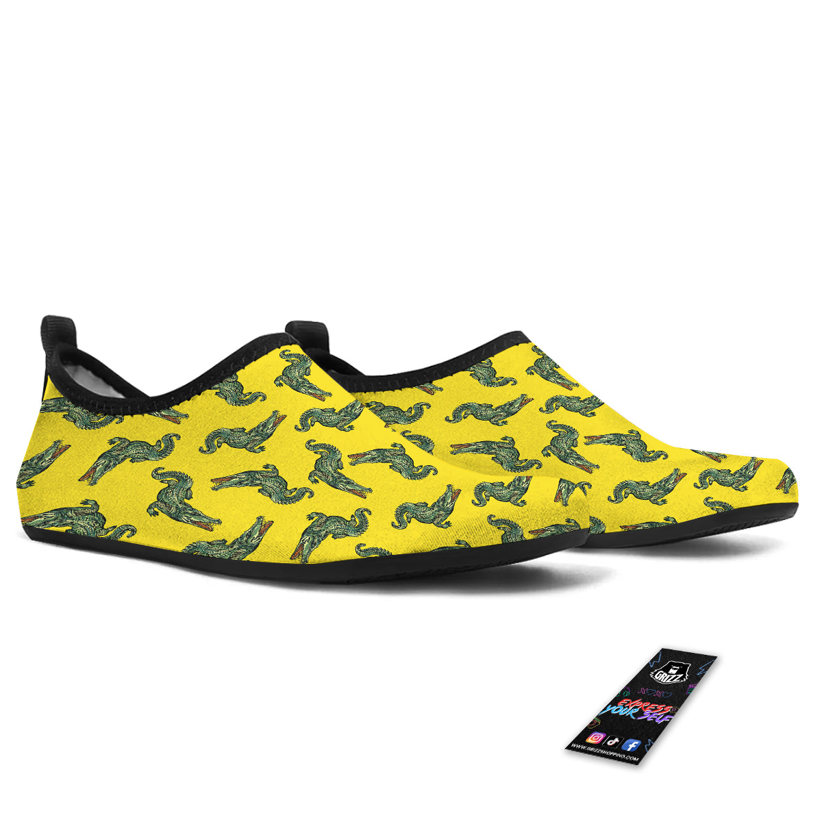 Green Crocodile And Yellow Print Pattern Water Shoes